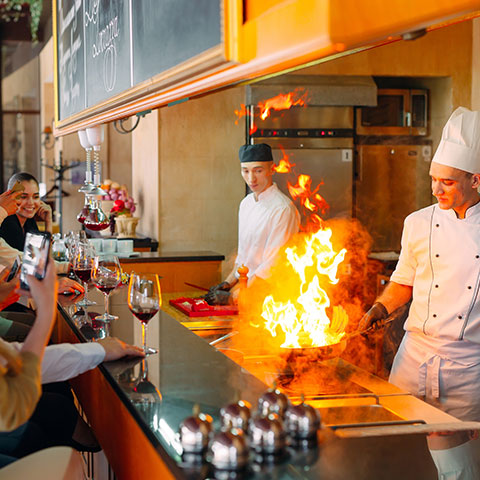 Ventajas y desventajas de una cocina abierta en hostelería | Ehosa ...